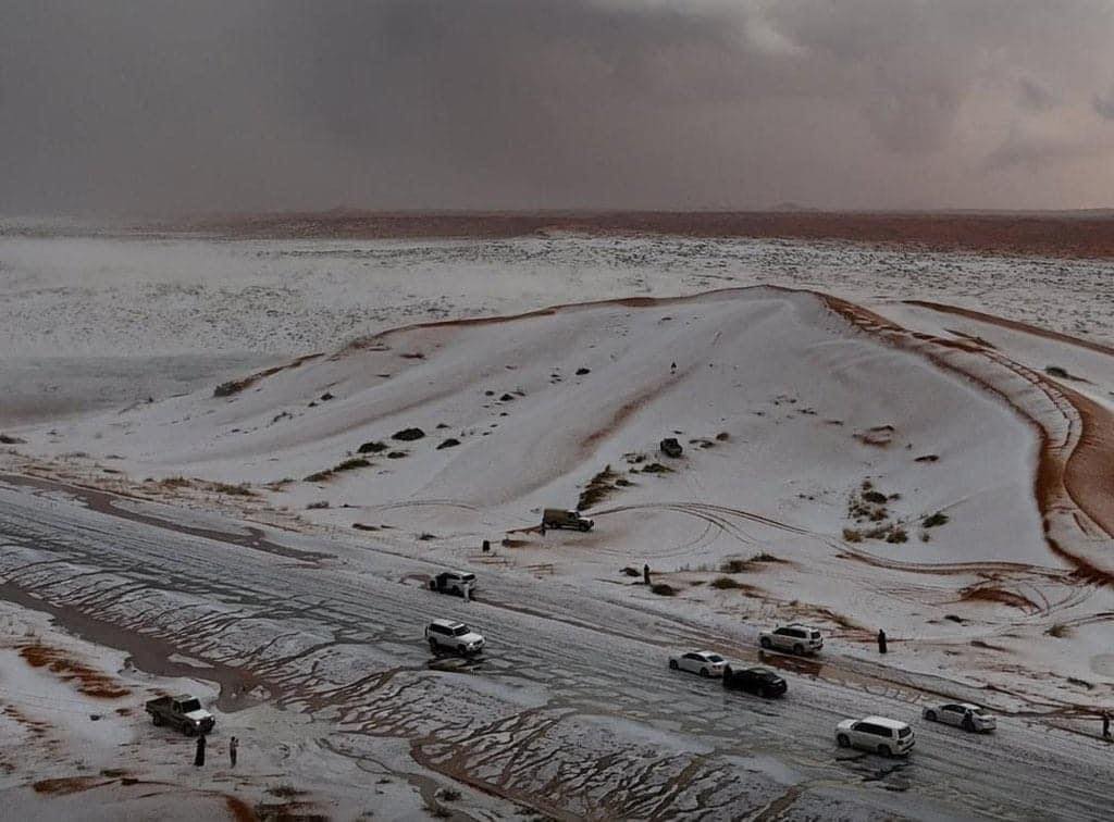 Fact-Check: Did Saudi Arabia's Al-Jawf Desert Really Turn into a Snowy ...